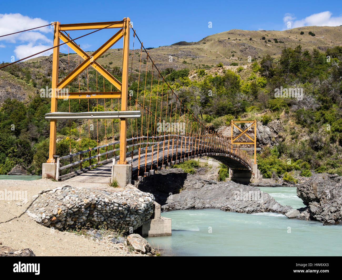 Bridge [river crossing] stream hi-res stock photography and images - Alamy
