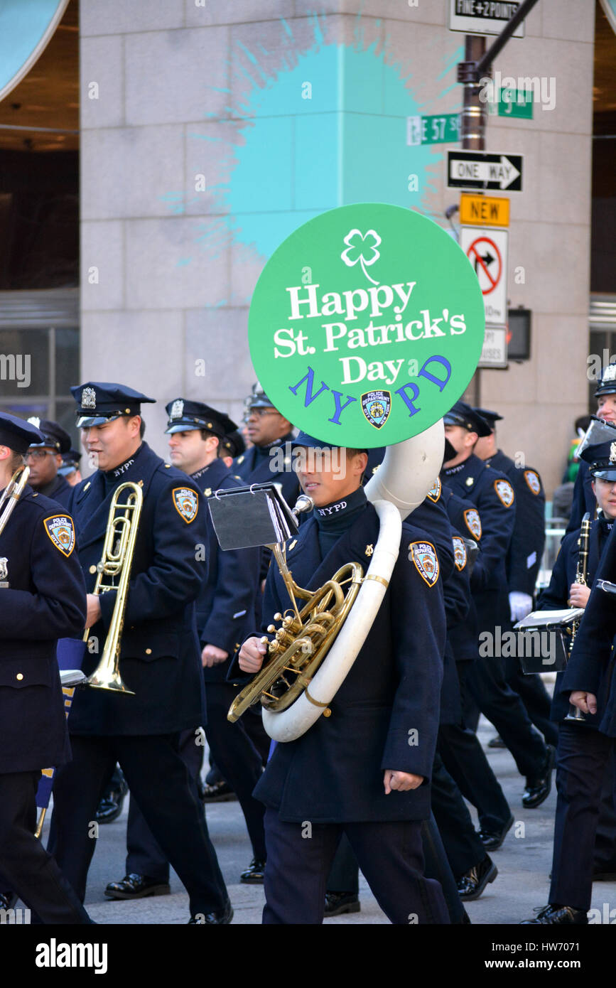 Nypd band hi-res stock photography and images - Alamy