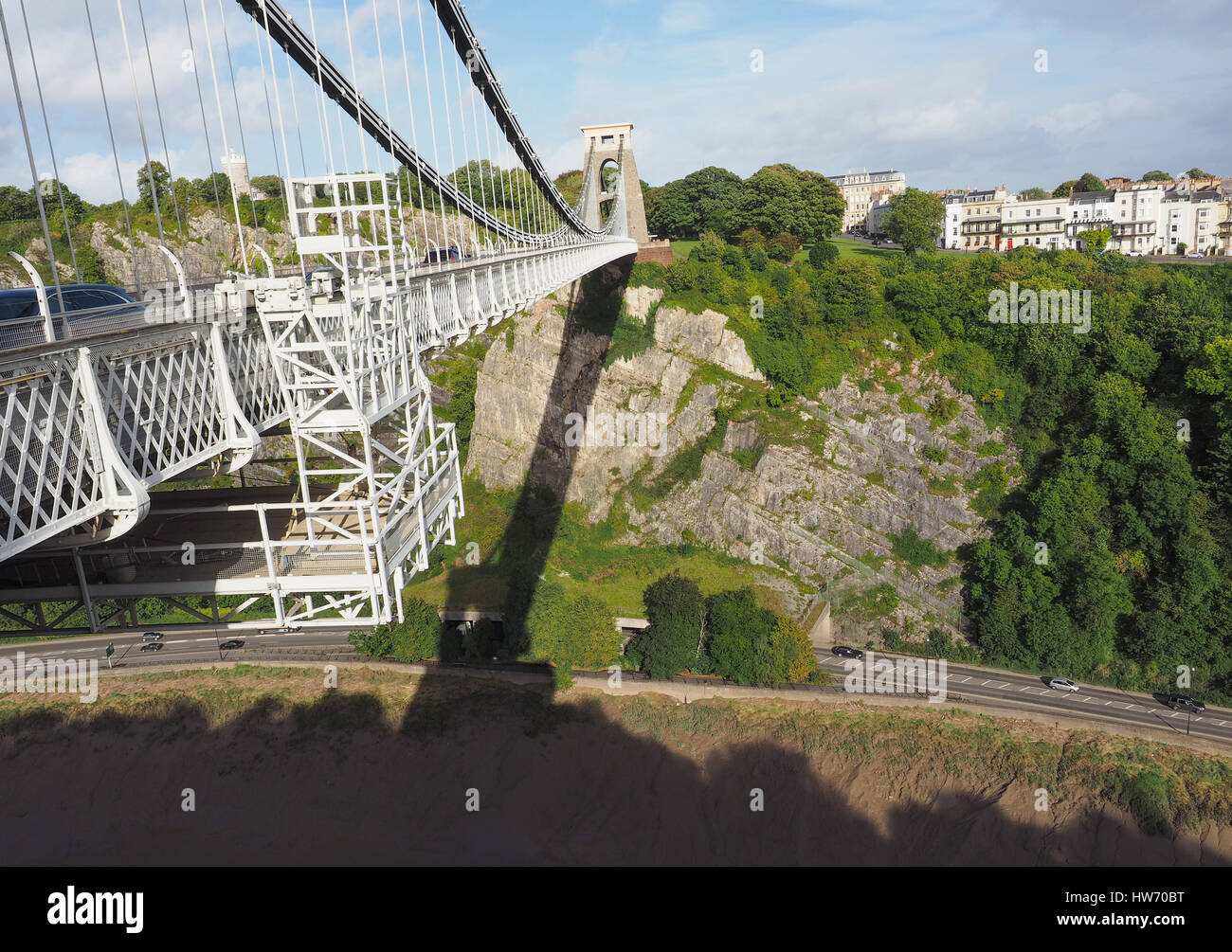 Clifton Suspension Bridge spanning the Avon Gorge and River Avon ...
