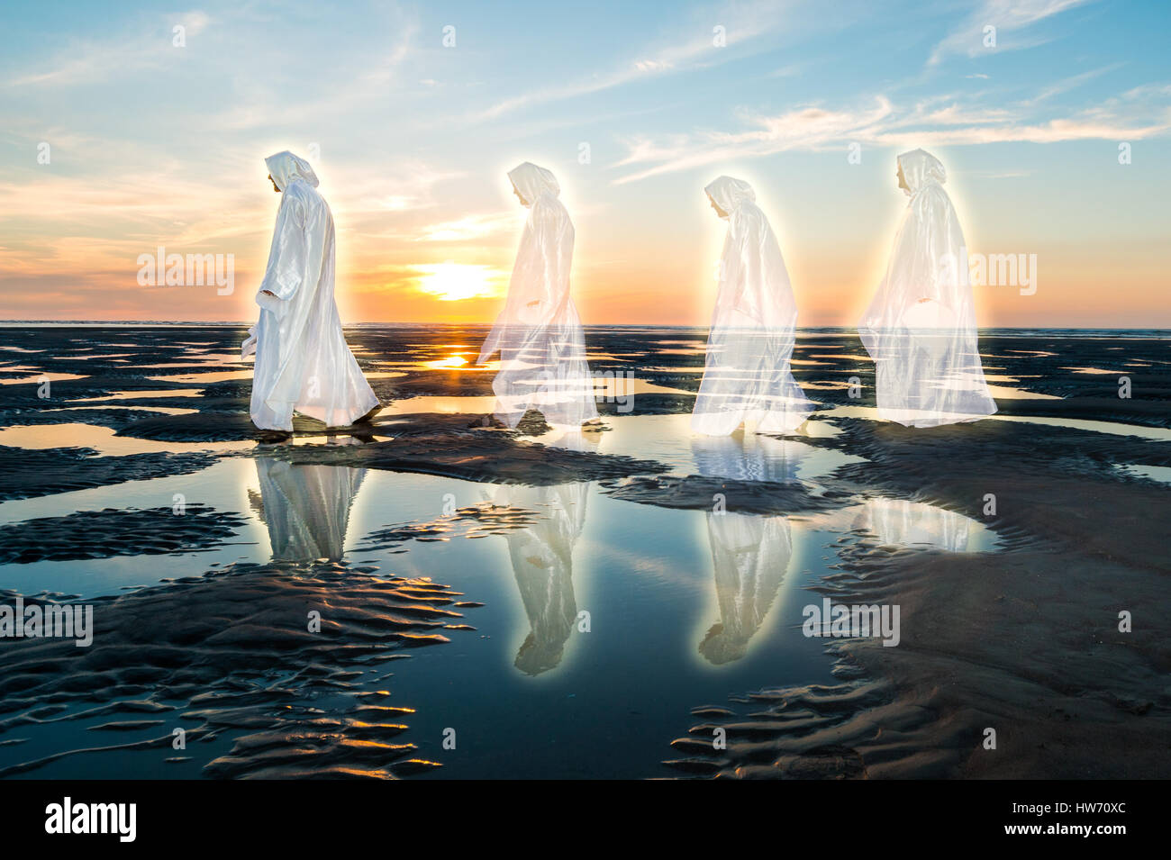 Following jesus christ hi-res stock photography and images - Alamy