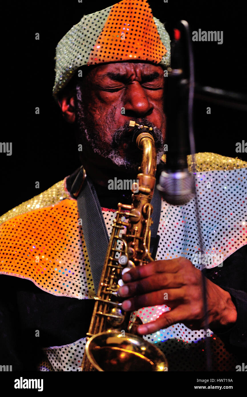Flute sun ra arkestra hi-res stock photography and images - Alamy