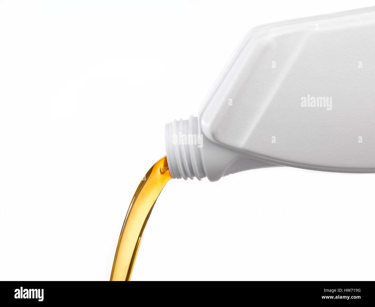 Oil pouring can hi-res stock photography and images - Alamy