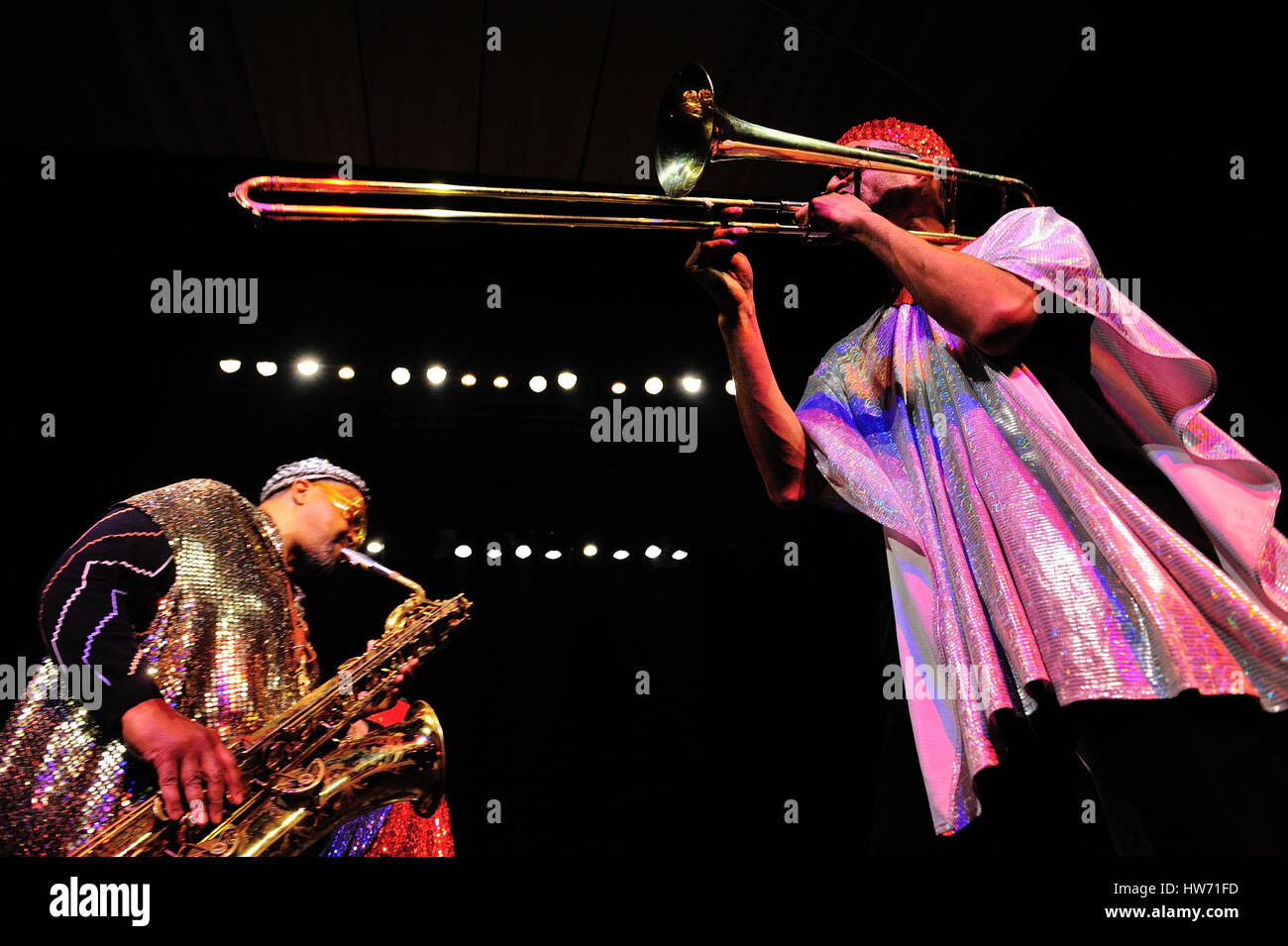 Jazz musician hi-res stock photography and images - Alamy