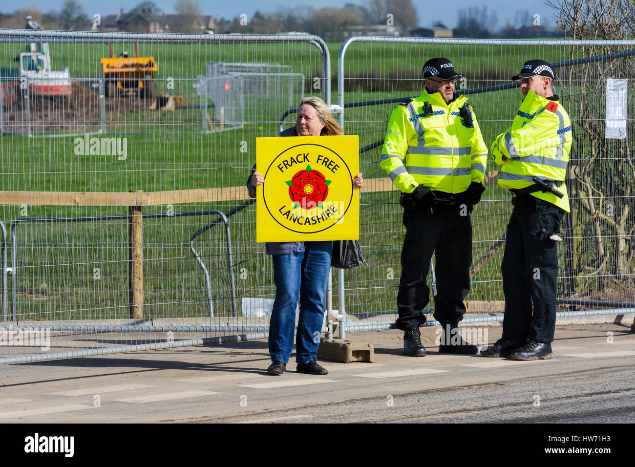 Hydraulic fracturing protesting fracking sign hi-res stock photography ...