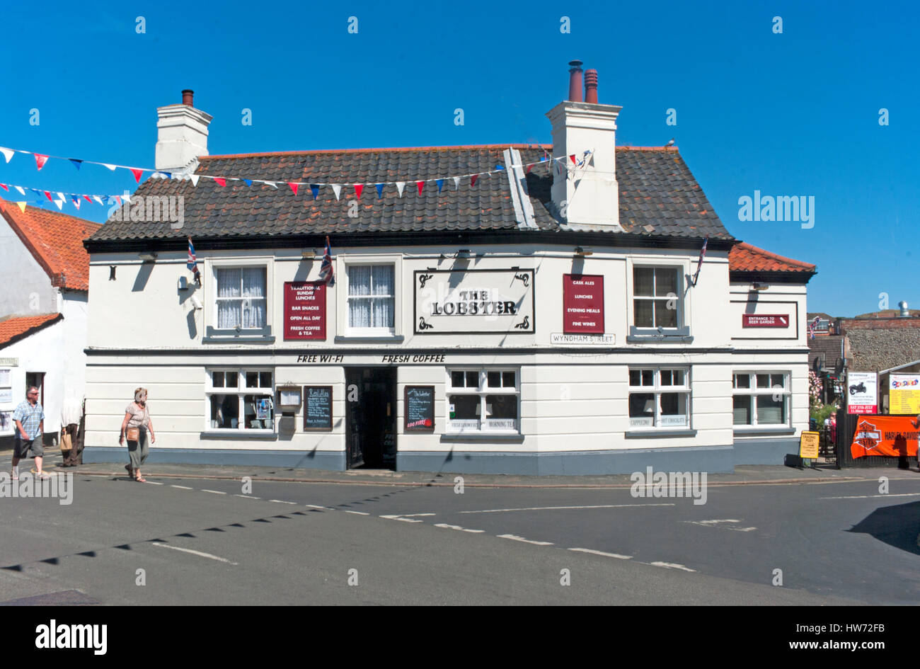 Sheringham, The Lobster Pub, Norfolk Stock Photo - Alamy