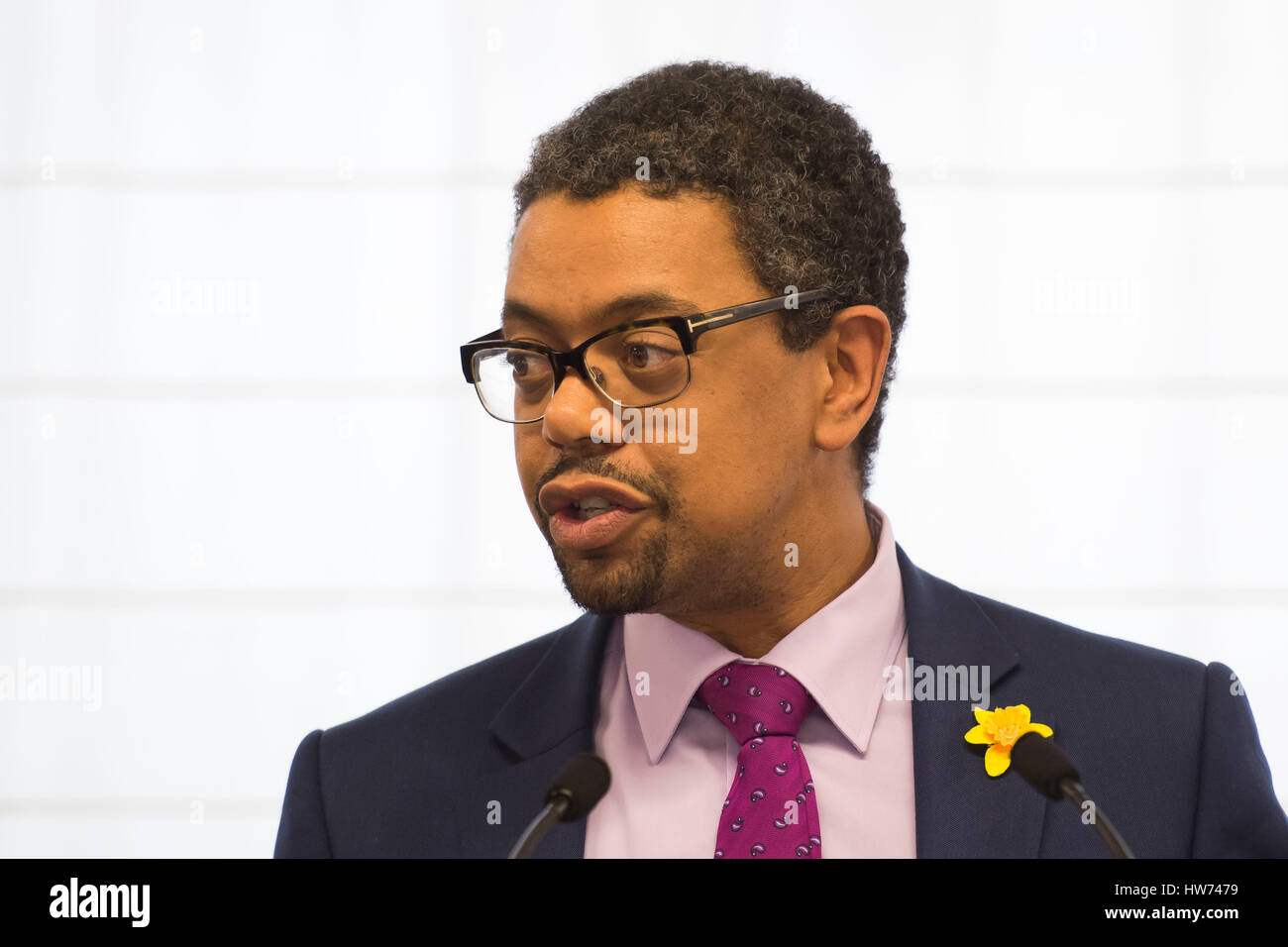 Gething labour hi-res stock photography and images - Alamy