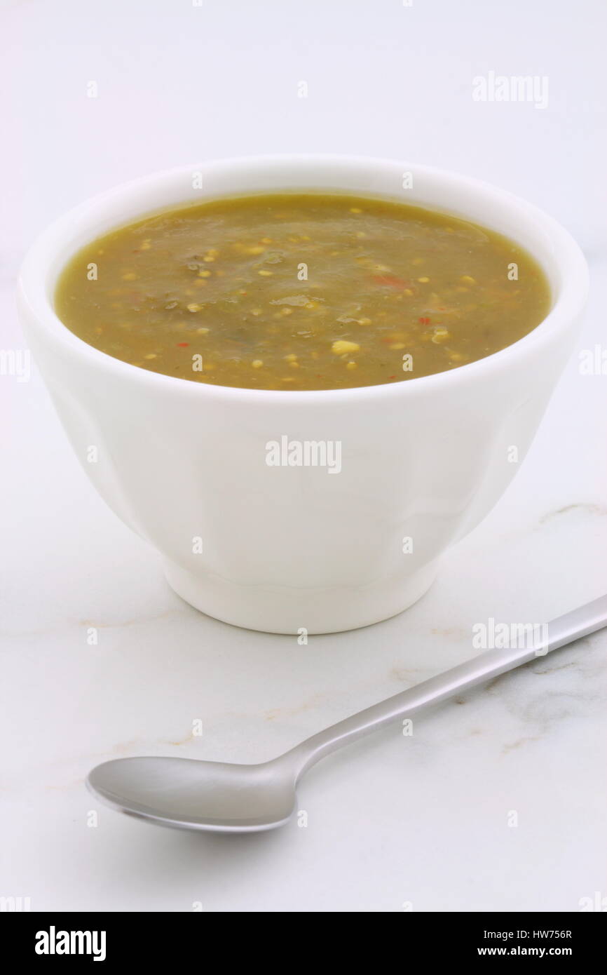 Crema agria de cilantro hi-res stock photography and images - Alamy