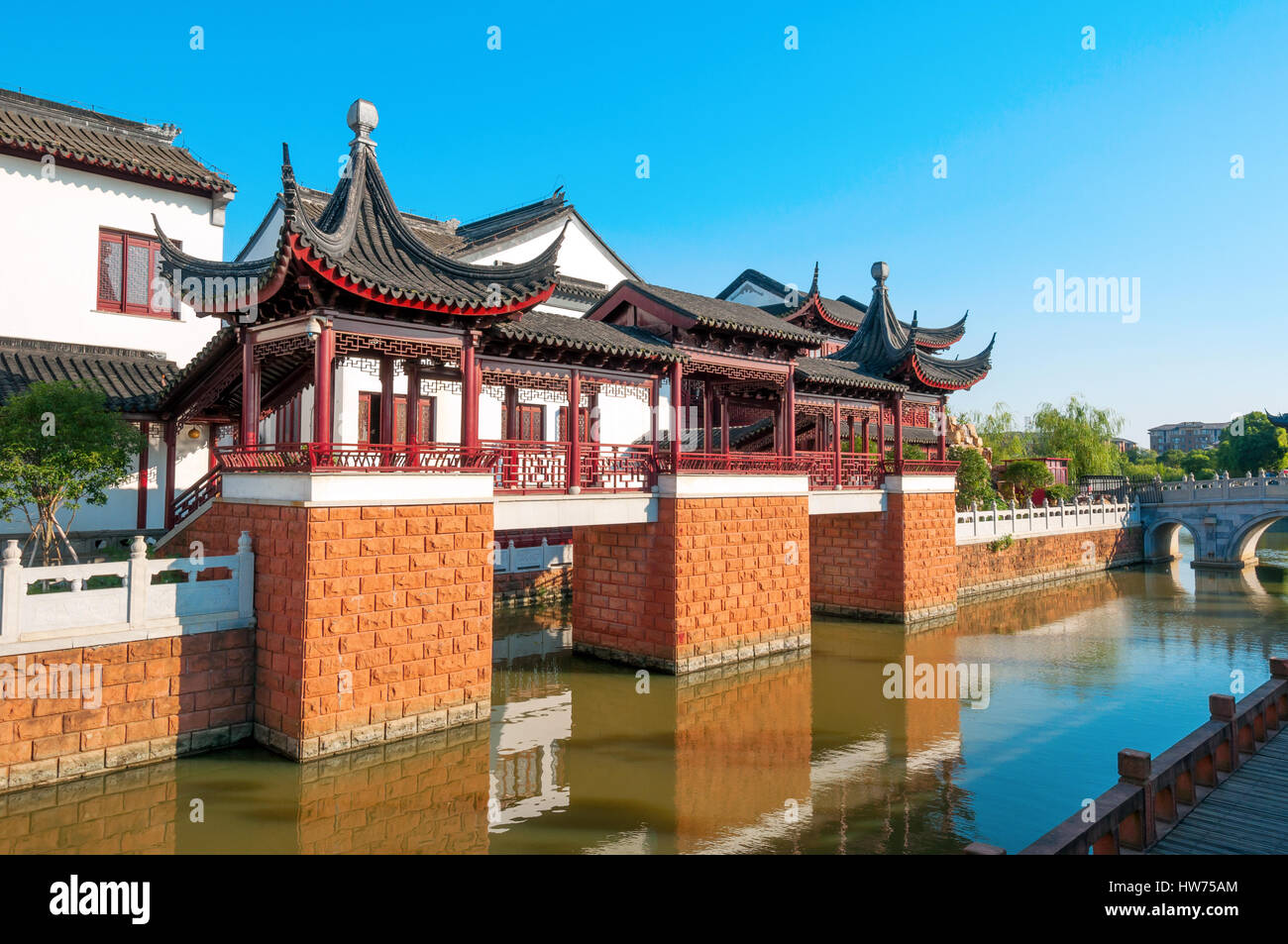 River of ancient Chinese architecture Stock Photo - Alamy