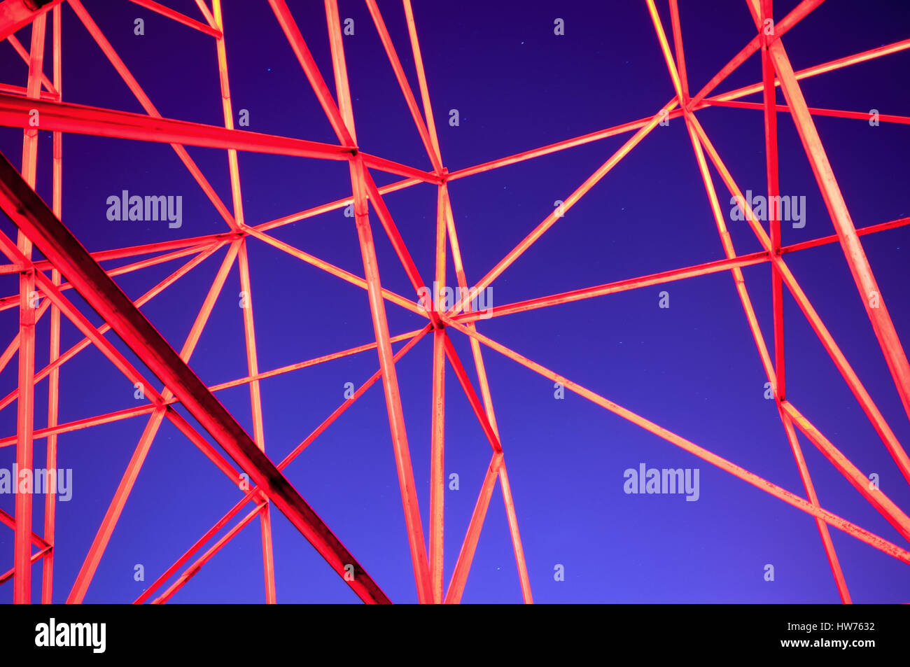 Metal framework hi-res stock photography and images - Alamy