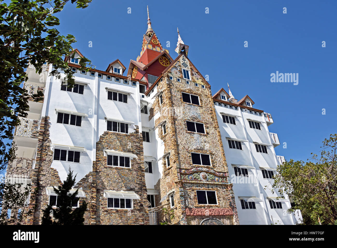 The residence building of the monks in the temple complex of Wat Phra ...