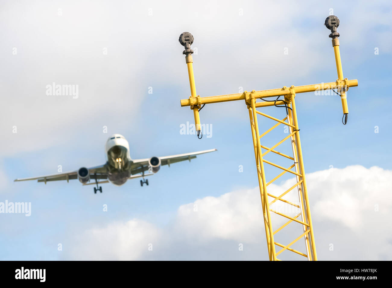 Flightpath hi-res stock photography and images - Alamy