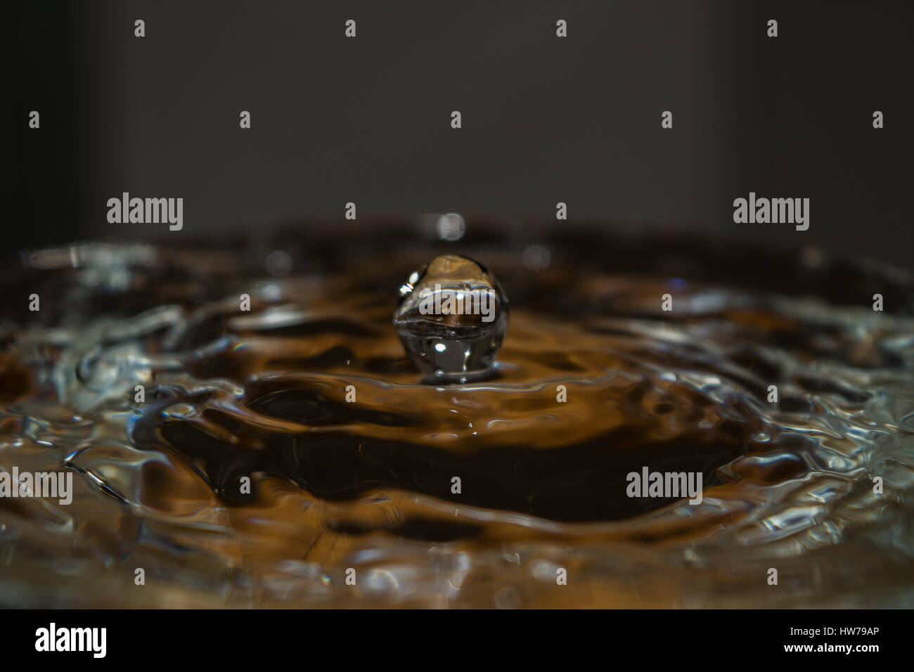Bouncing water splash hi-res stock photography and images - Alamy