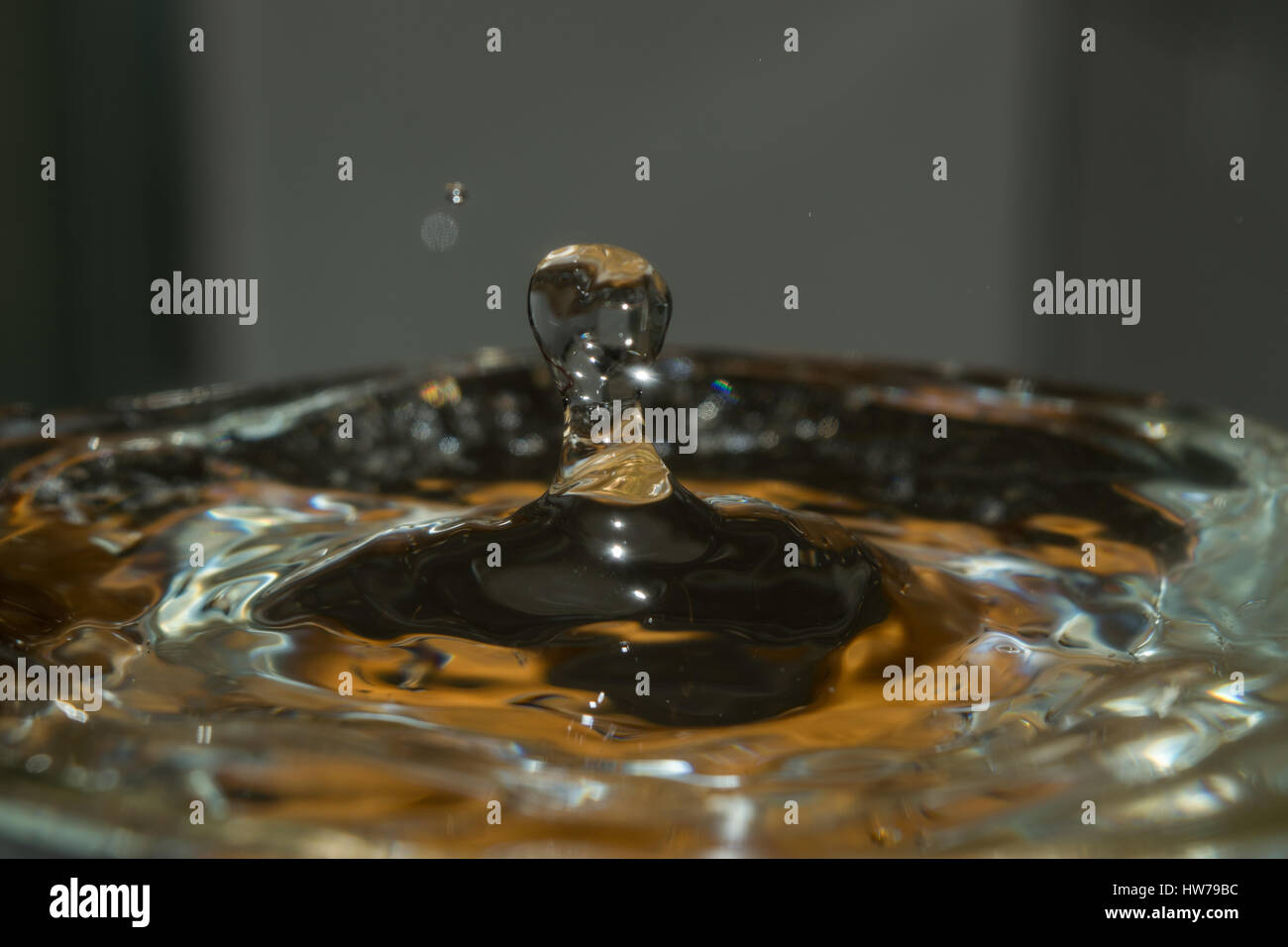 Bouncing water splash hi-res stock photography and images - Alamy