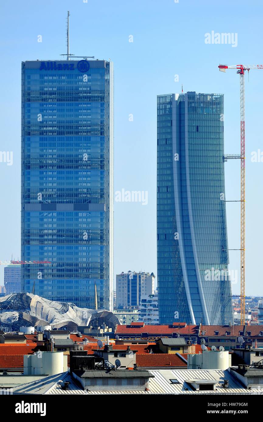 Milan new skyscrapers panorama Stock Photo - Alamy