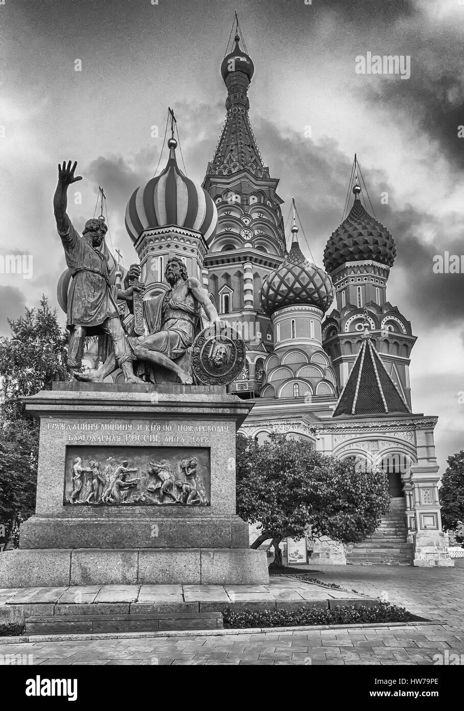 The scenic orthodox Saint Basil's Cathedral, iconic landmark on Red ...