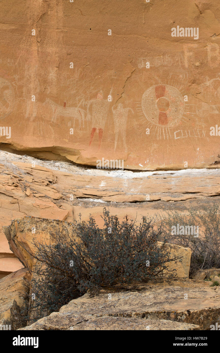 Prehistoric pictographs hi-res stock photography and images - Alamy