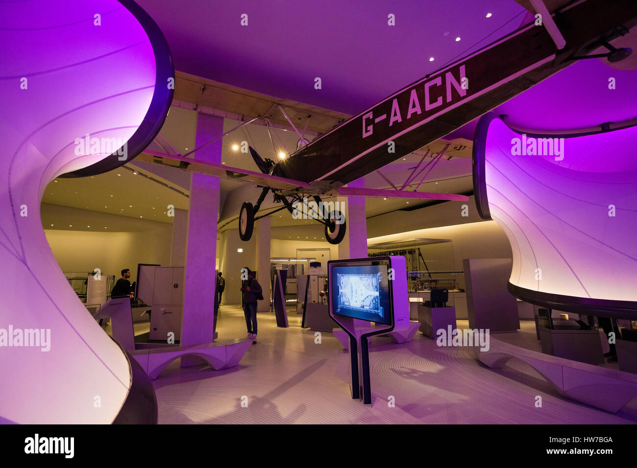 Interior photo of the science museum, gallery in London, England Stock ...