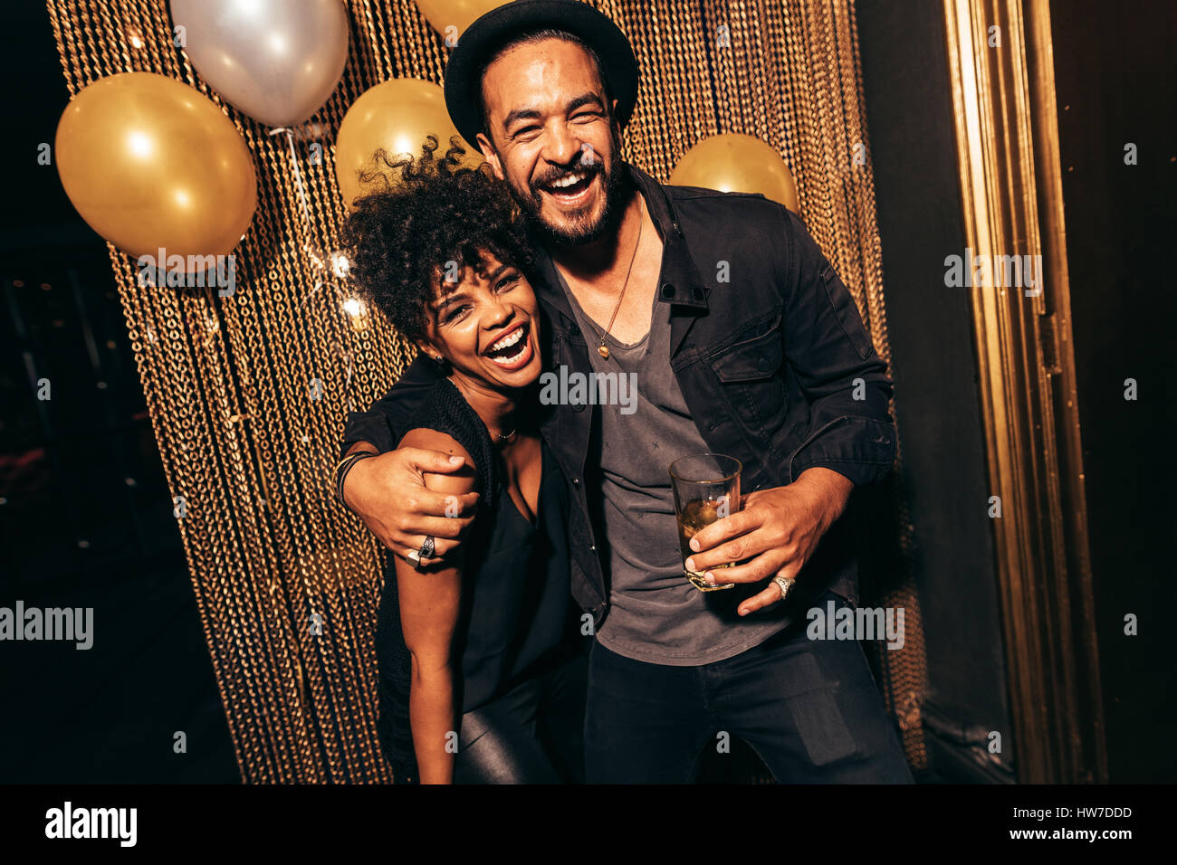 Night club dancing couple hi-res stock photography and images - Alamy