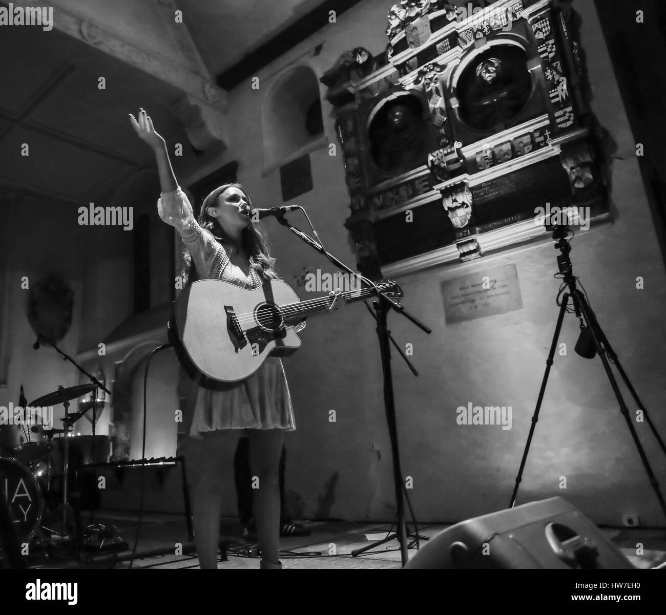 Una Healy plays her first solo gig at the St. Pancras Old Church ...