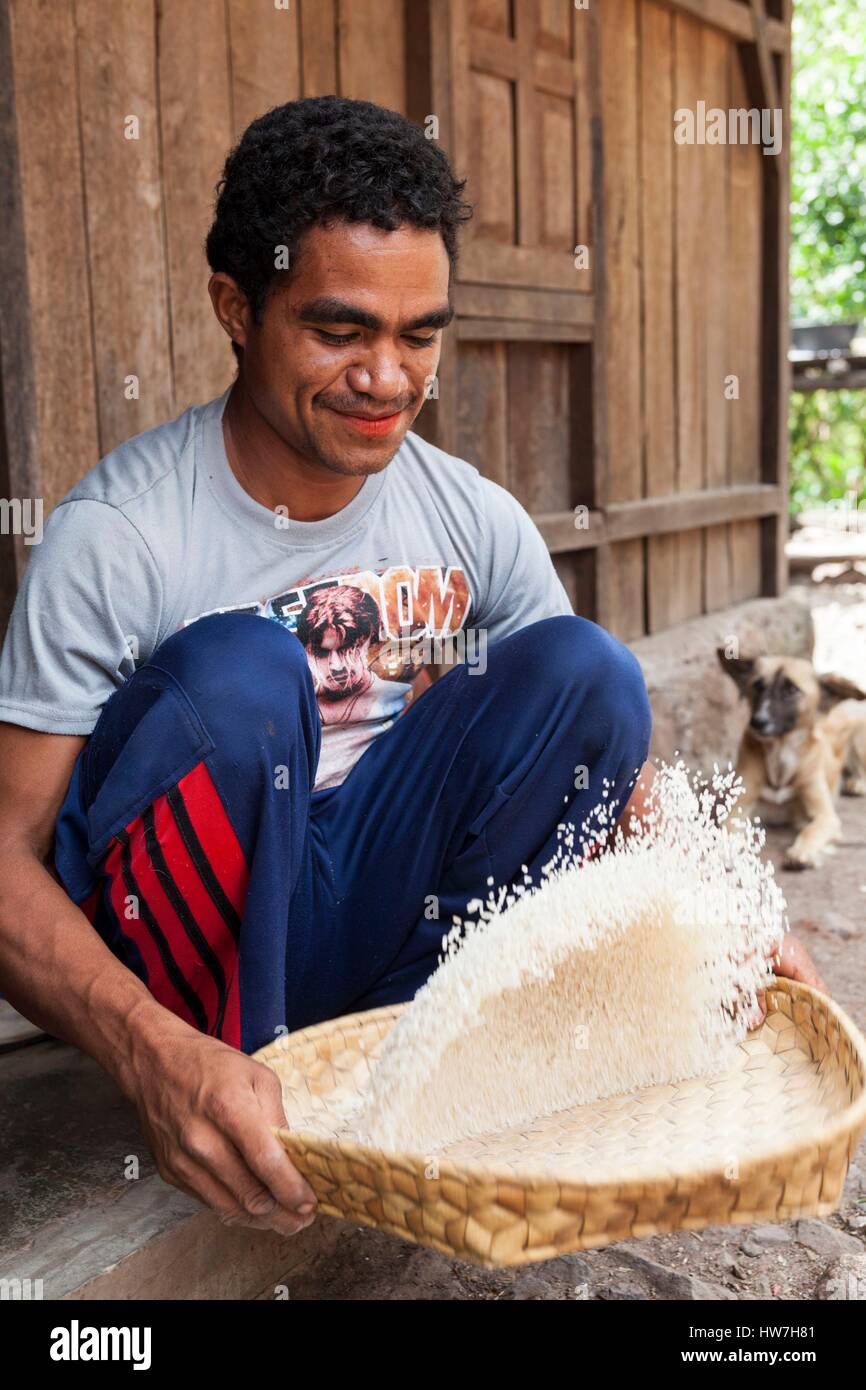 Man timor hi-res stock photography and images - Alamy