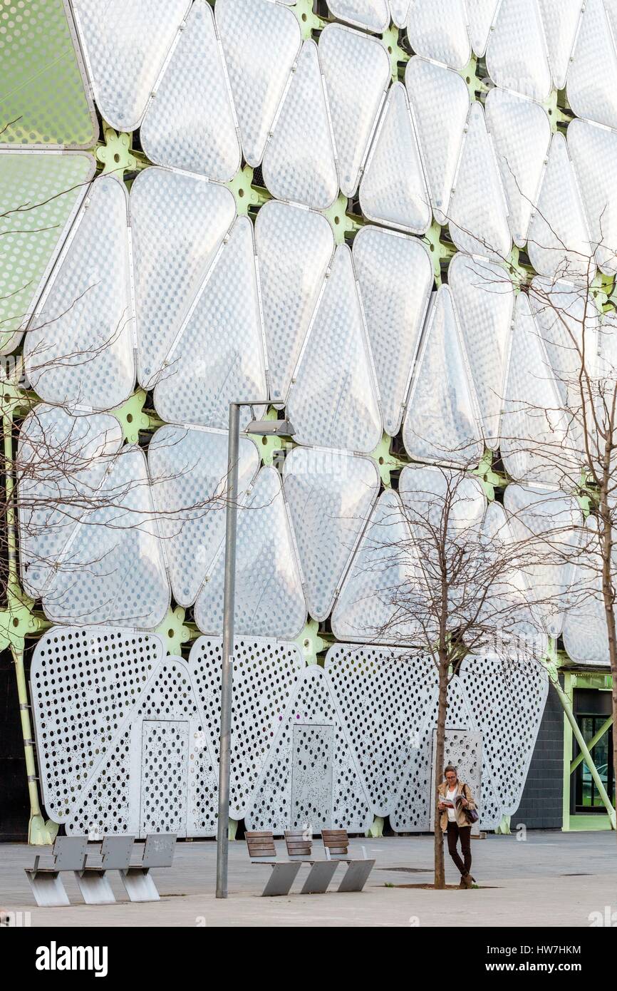 Spain, Catalonia, Barcelona, Poblenou, 22 @ Barcelona, Media-Tic ...