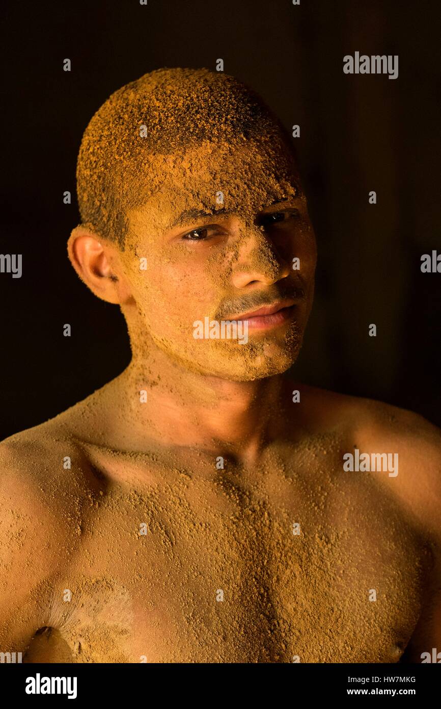 India, Uttar Pradesh State, Varanasi, Kushti or Indian traditional ...