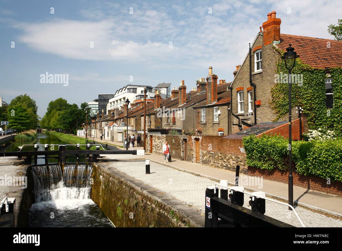 Ireland, Dublin, lock on the grand canal Stock Photo - Alamy