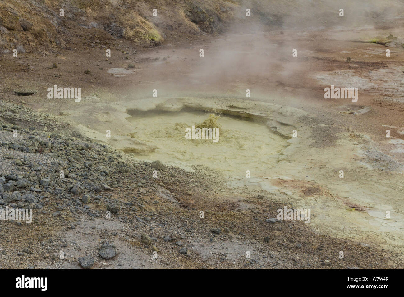 Sulfur spring hi-res stock photography and images - Alamy