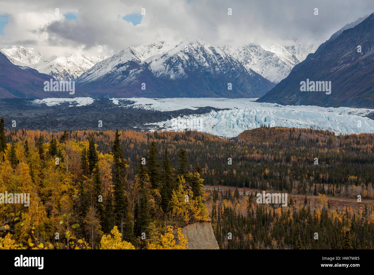Alaska fall landscape hi-res stock photography and images - Alamy