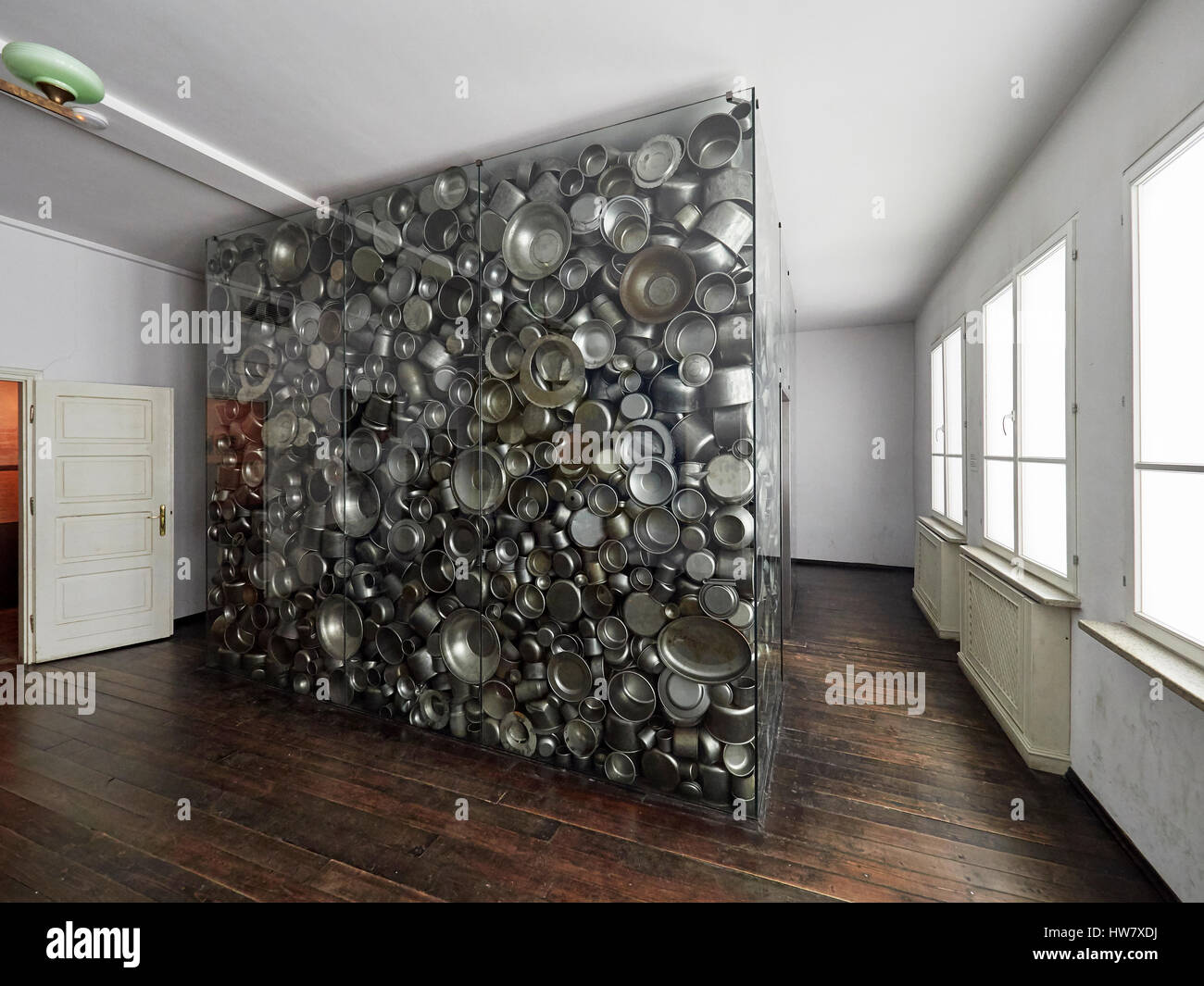 Oskar Schindlers Factory Inside