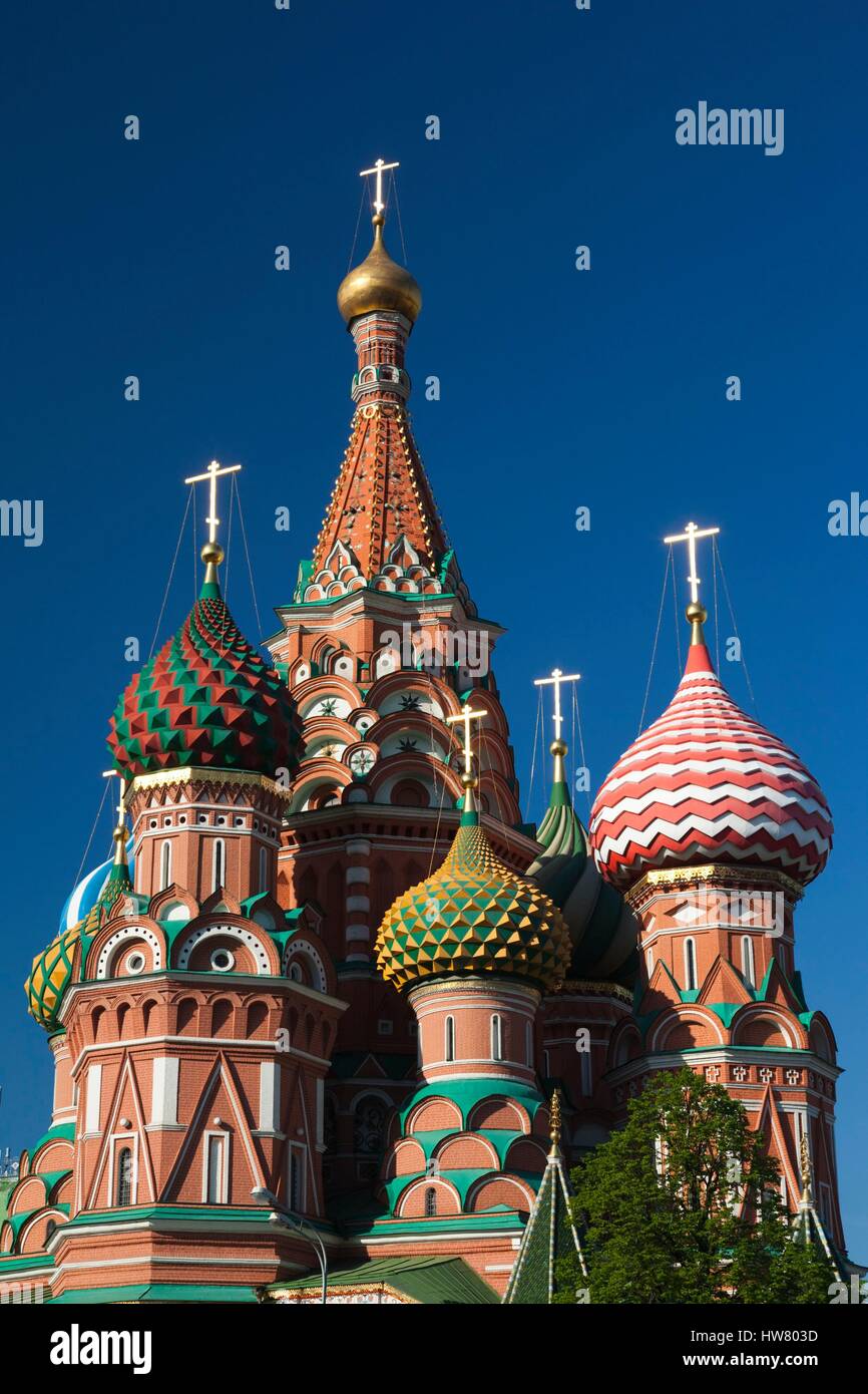 Moscow red square saint basil's hi-res stock photography and images - Alamy