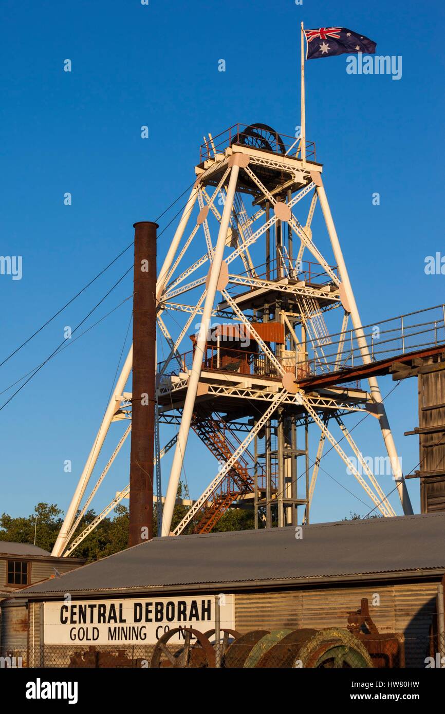 Australia, Victoria, Bendigo, Central Deborah Gold Mine, elevator tower ...