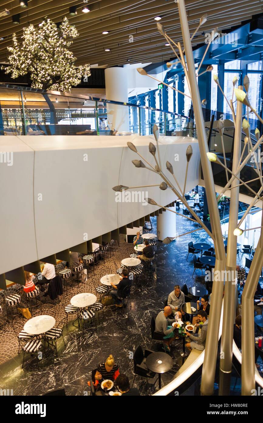 Shopping center food court hi-res stock photography and images - Alamy