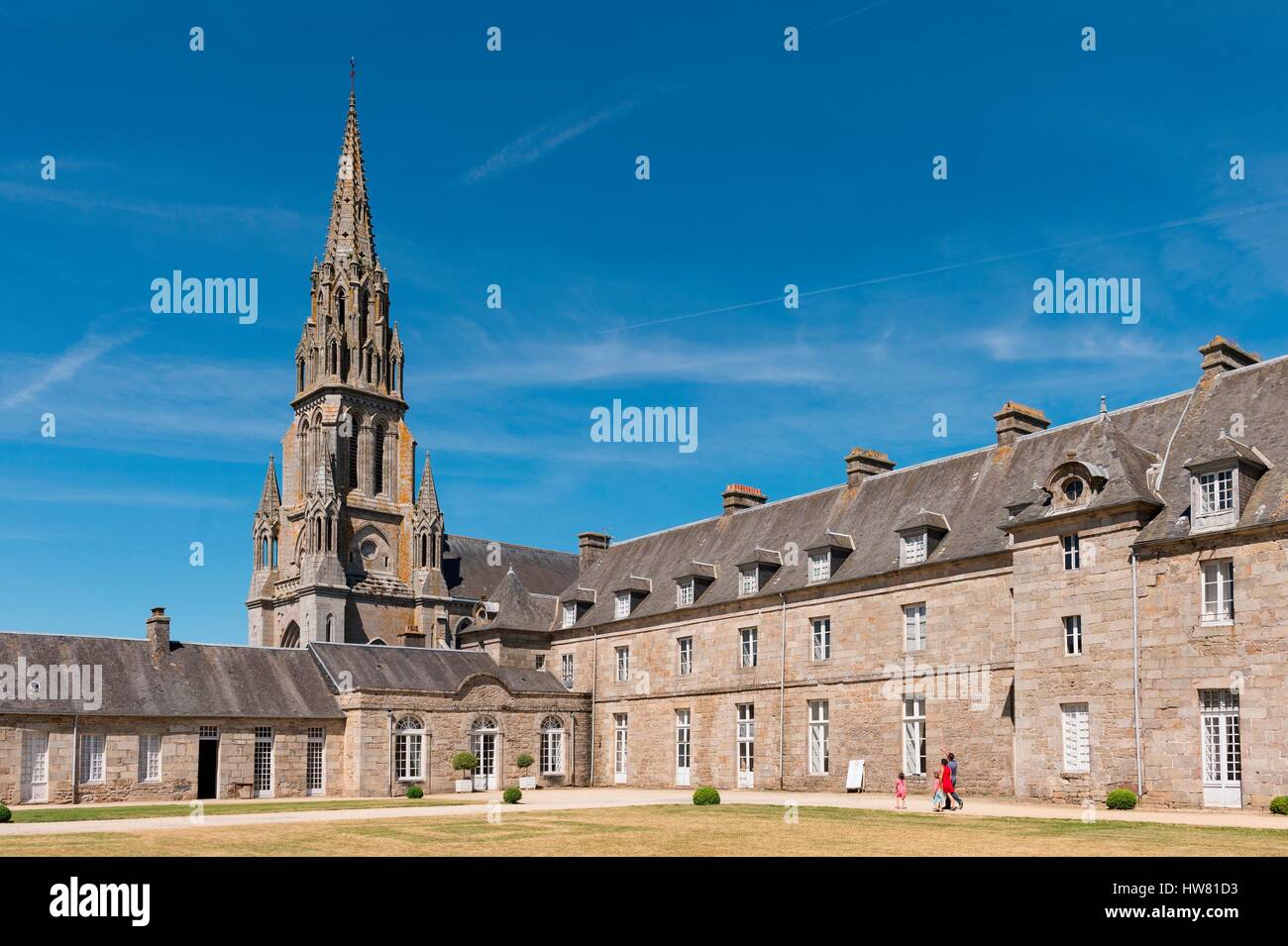 Quintin castle hi-res stock photography and images - Alamy