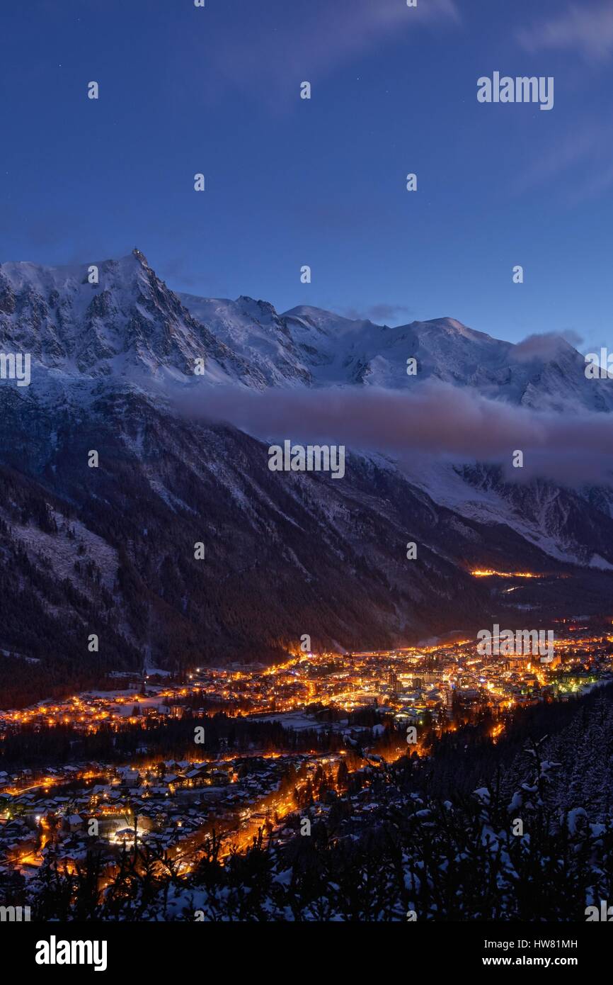 France, Haute-Savoie (74), Chamonix and the Mont-Blanc by night Stock ...