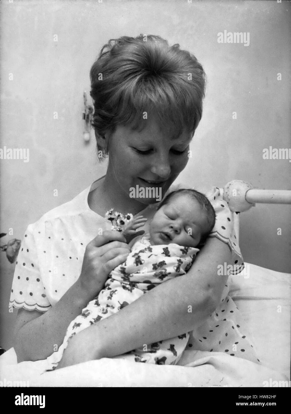 Singer petula clark hi-res stock photography and images - Alamy
