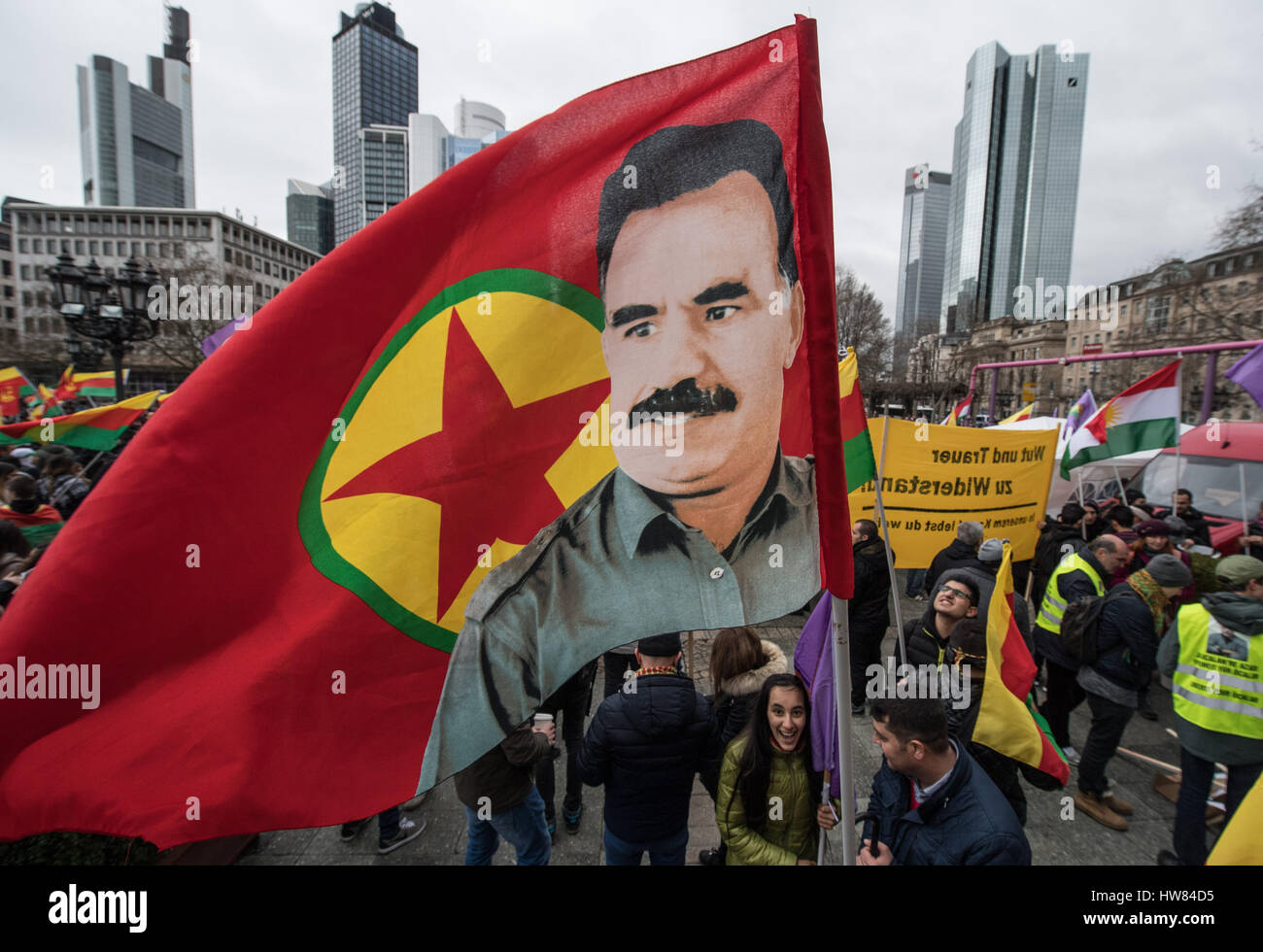 Yes logo hi-res stock photography and images - Alamy