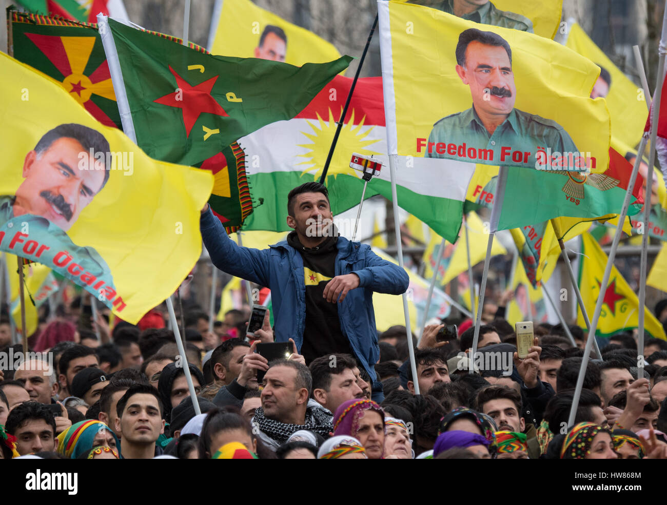 Abdullah ocalan hi-res stock photography and images - Alamy