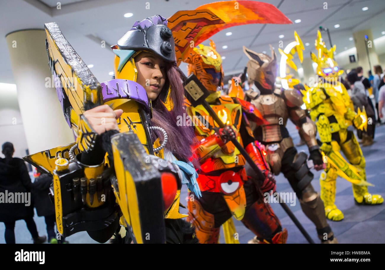 Toronto, Canada. 18th Mar, 2017. Dressed up participants pose for ...