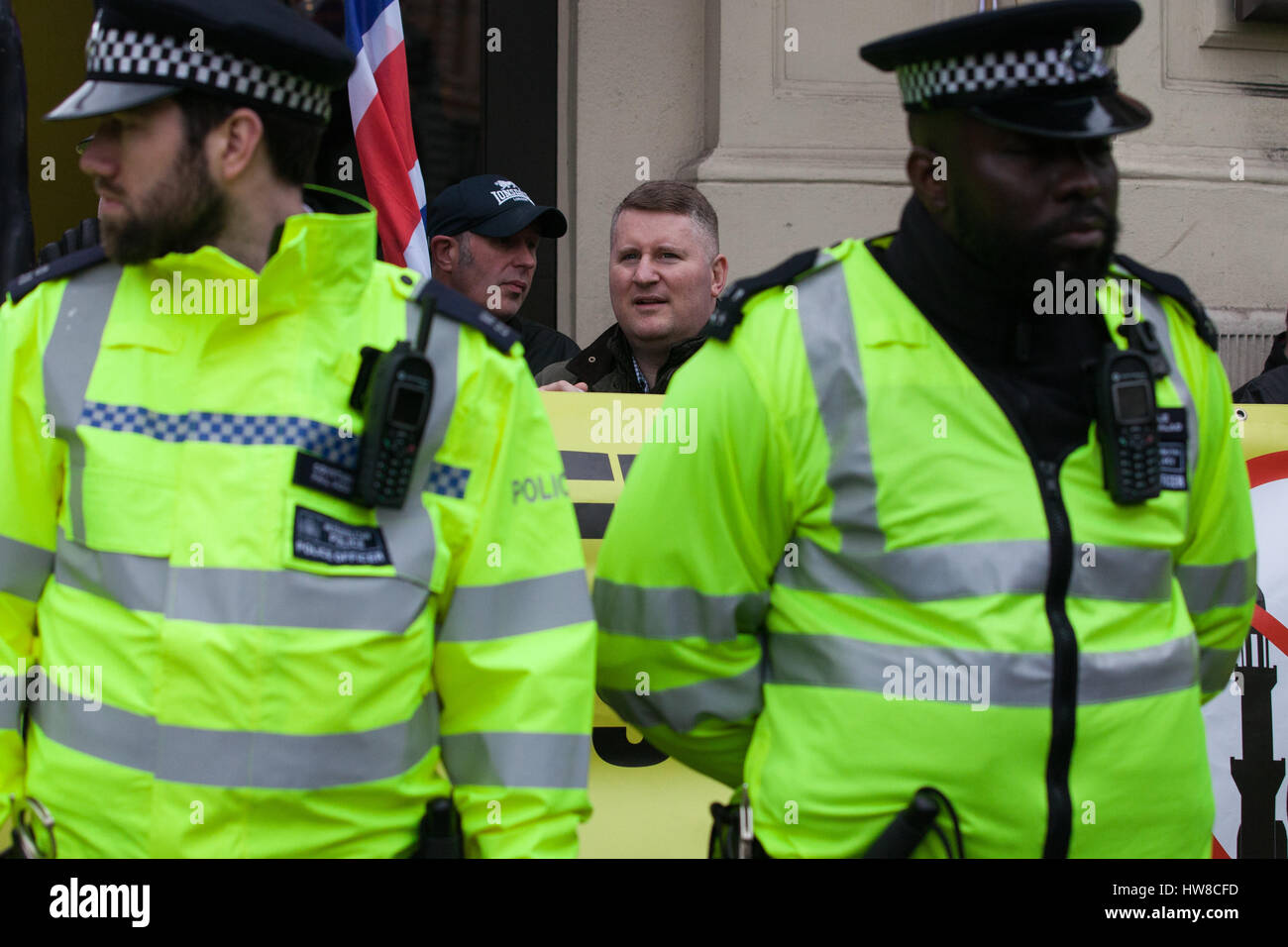 Mark golding hi-res stock photography and images - Alamy