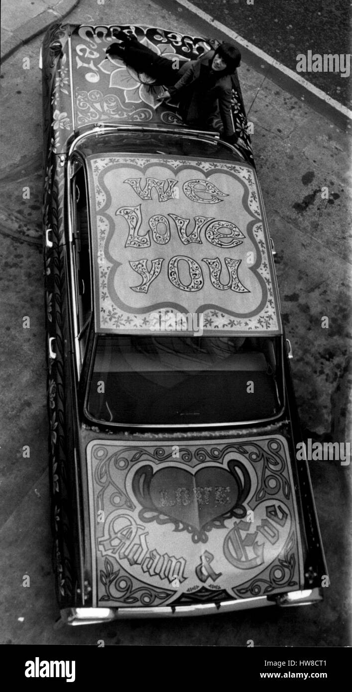 Has first record pye label released week Black and White Stock Photos ...