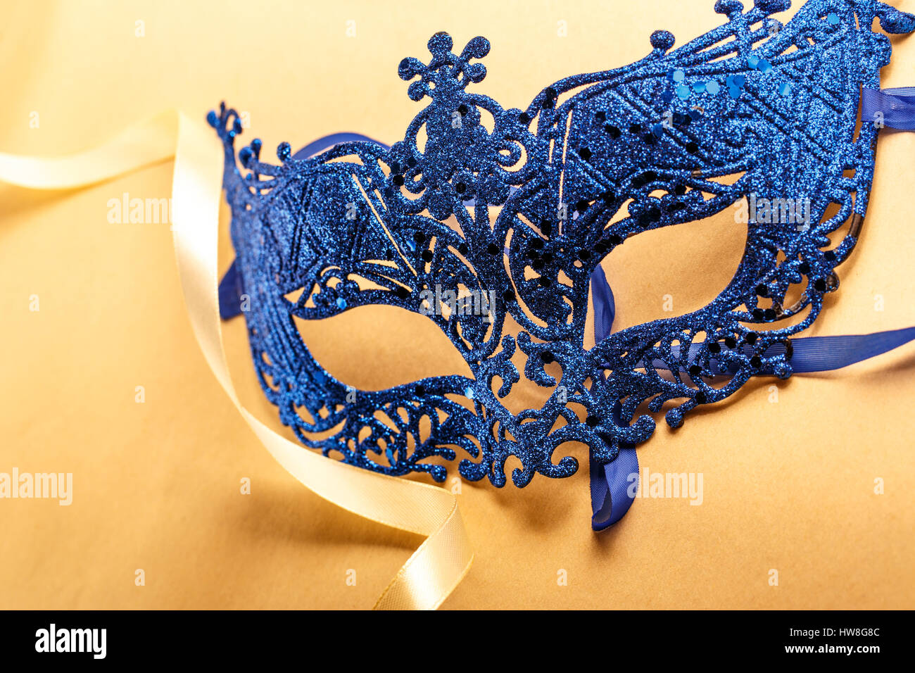 Single carnival disguise mask in close up Stock Photo - Alamy