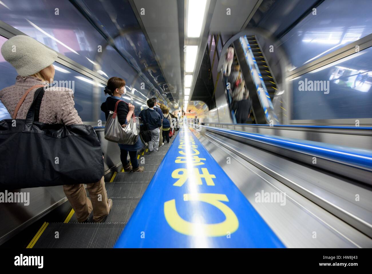Japan, Honshu island, Tokyo, escalator in Tokyo's central station Stock ...