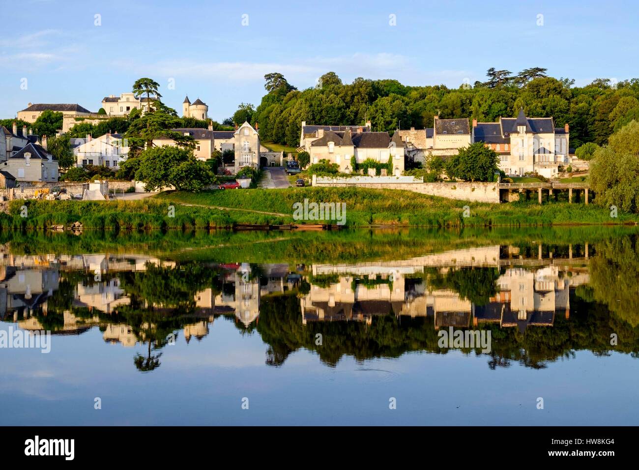 Candes saint martin hi-res stock photography and images - Alamy