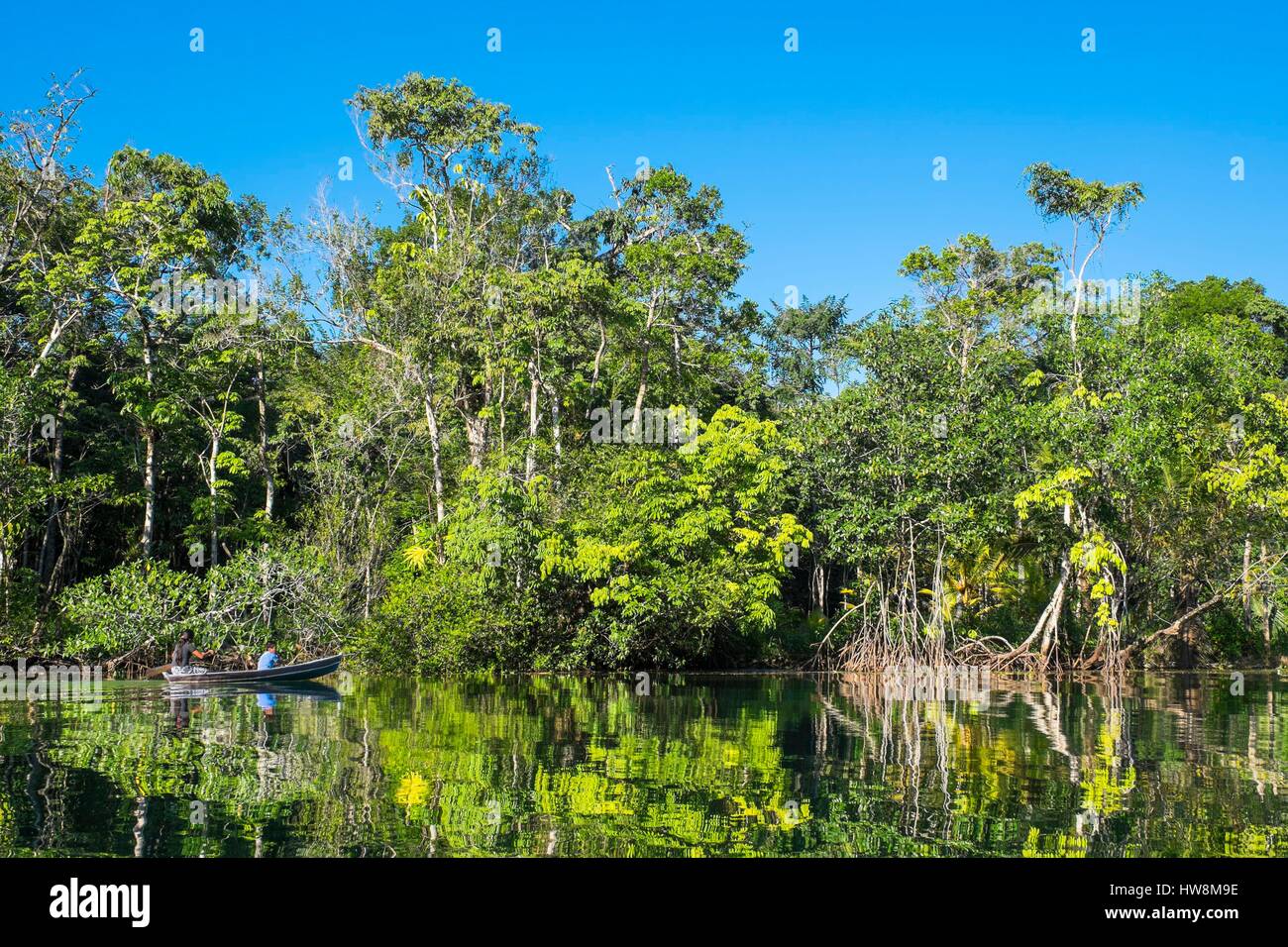 Dulce river guatemala hi-res stock photography and images - Alamy