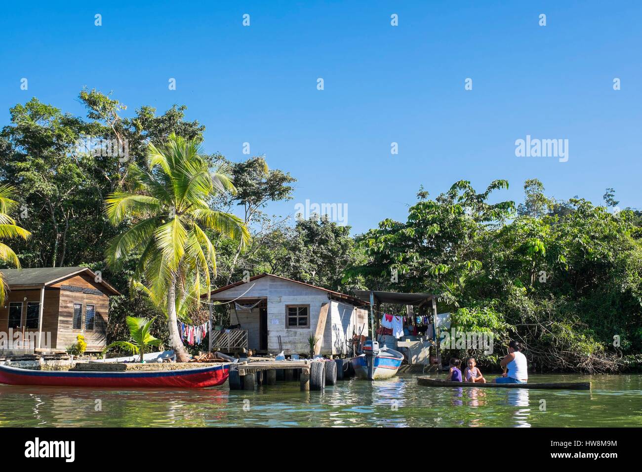 Dulce river hi-res stock photography and images - Alamy