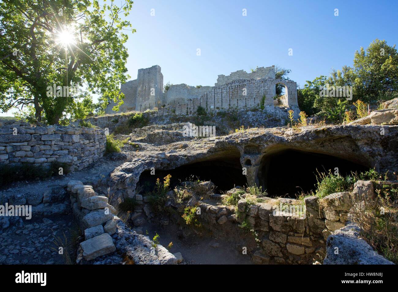 France, Vaucluse, regional park of Luberon, Buoux Fort Stock Photo - Alamy