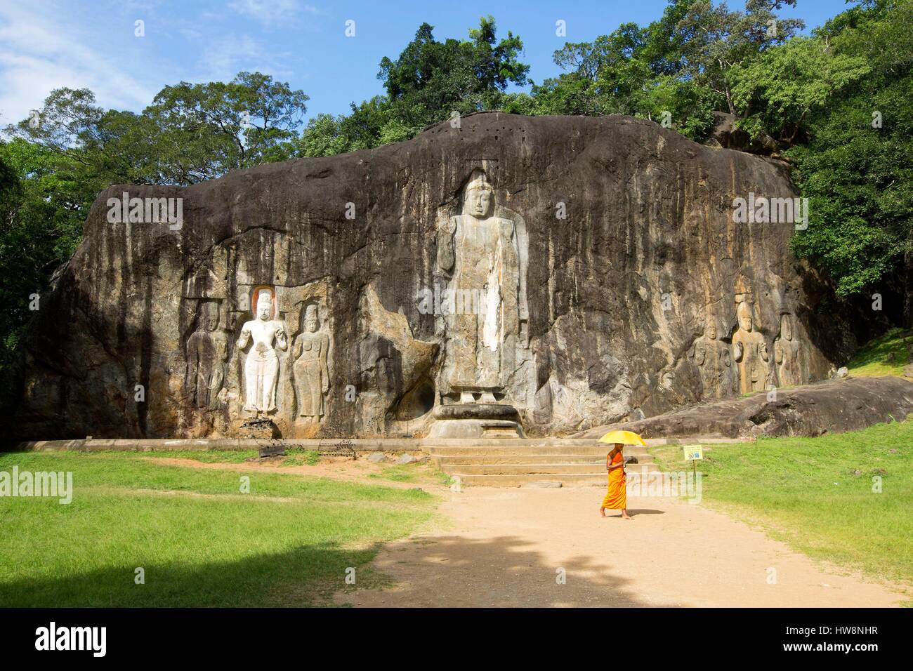 Sri Lanka, Uva Province, Monaragala district, Wellawalaya, Buduruwagala ...