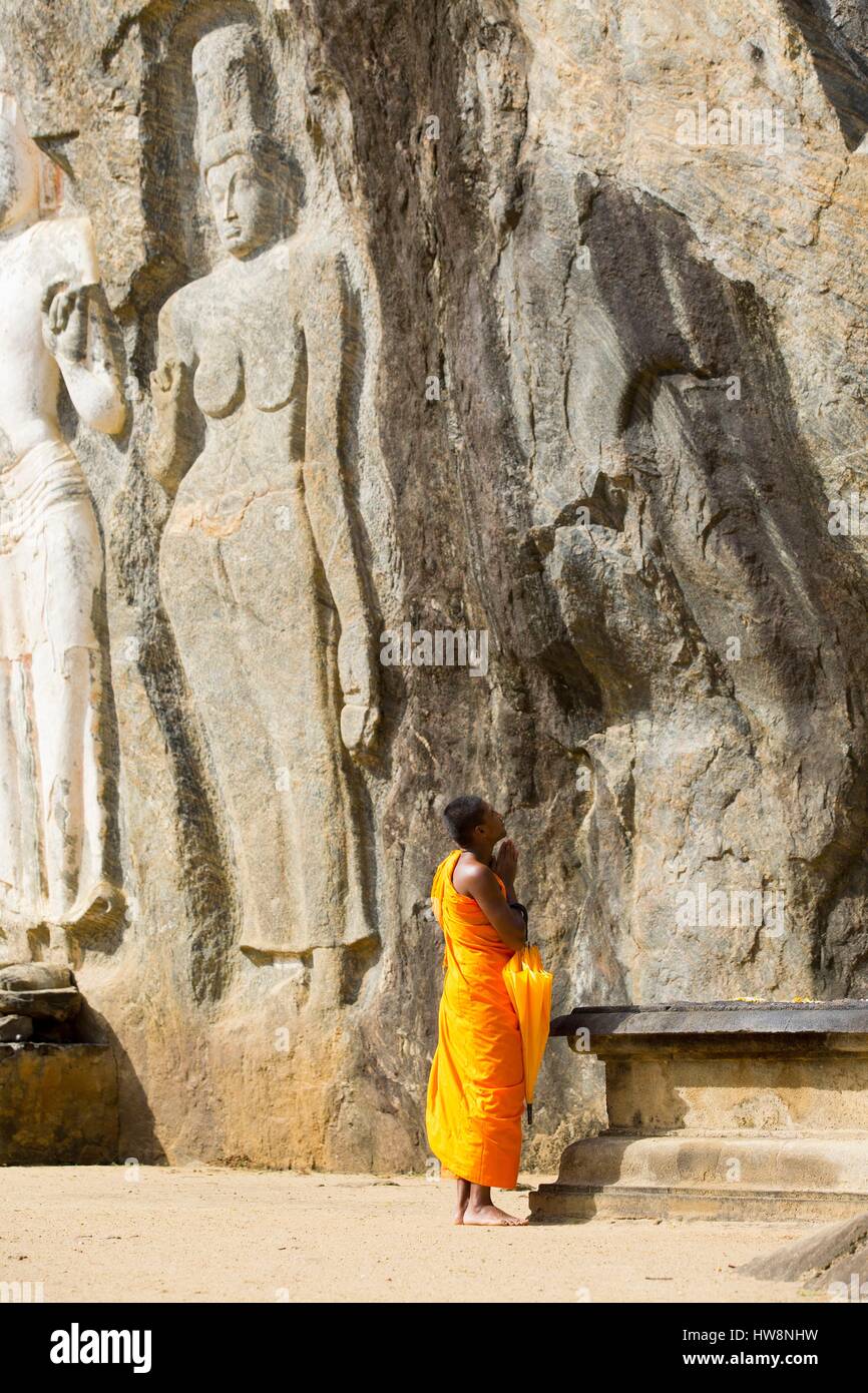 Sri Lanka, Uva Province, Monaragala district, Wellawalaya, Buduruwagala ...