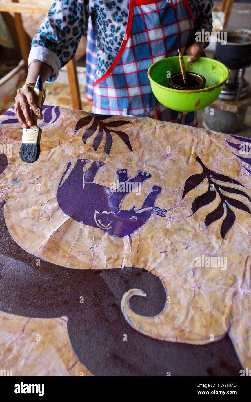 Sri Lanka, Central Province, Matale district, Matale, Baba Batik ...